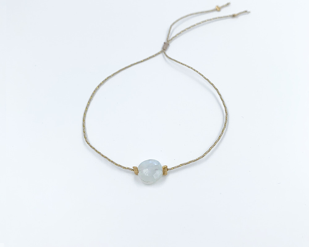 Bracelet Pierre de Lune coin « Pleine lune